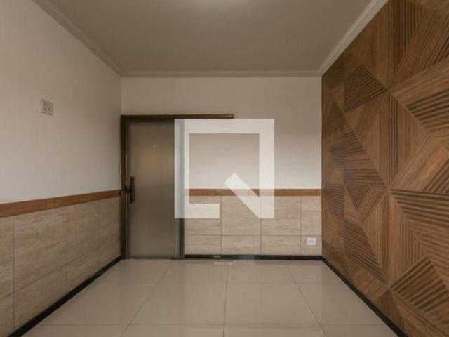 Casa à Venda Santa Terezinha, 5 Quartos, 200 m² Belo Horizonte
