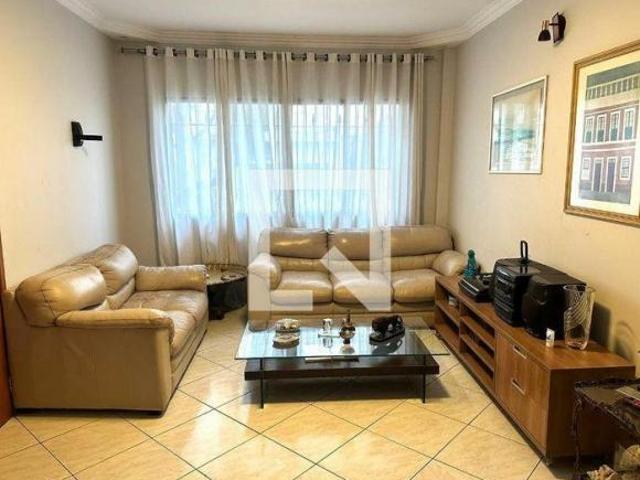 Casa à Venda Santana, 4 Quartos, 144 m2