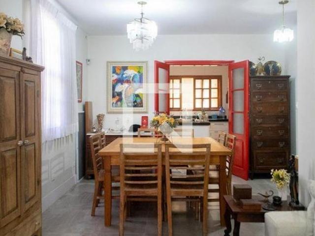 Casa à Venda Santana, 4 Quartos, 150 m² São Paulo