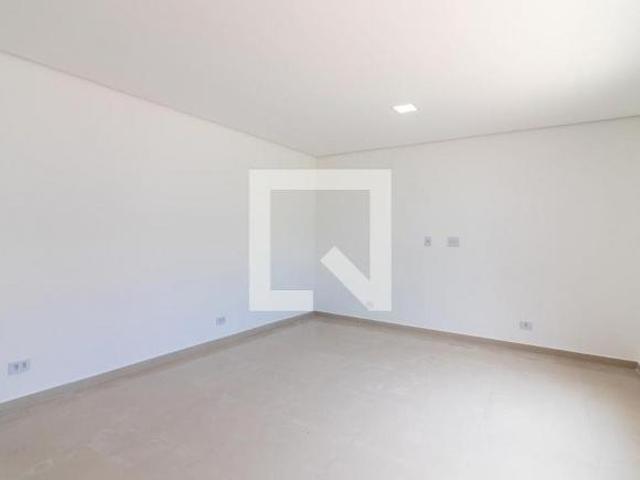 Casa à Venda Santana, 4 Quartos, 300 m2