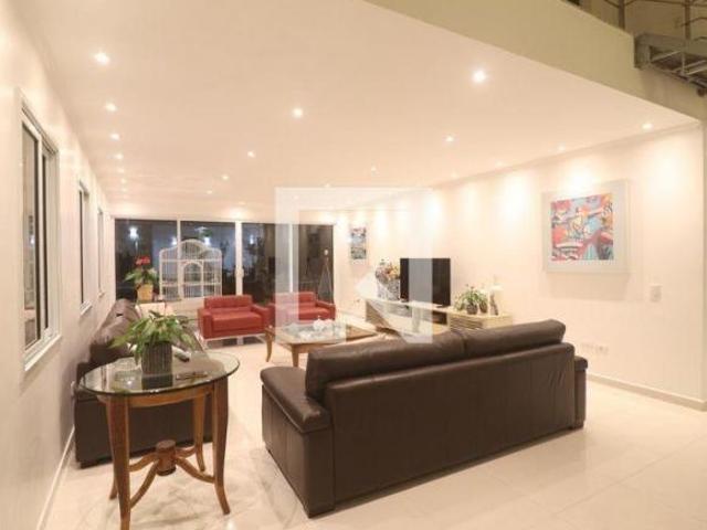 Casa à Venda Santana, 4 Quartos, 540 m² São Paulo