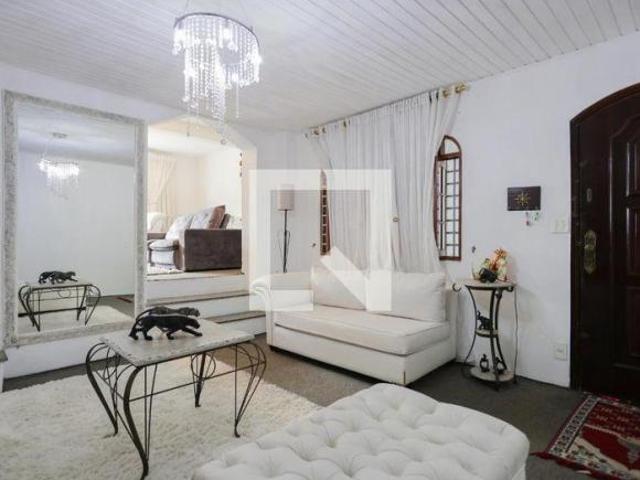Casa à Venda Santana, 4 Quartos, 700 m² São Paulo