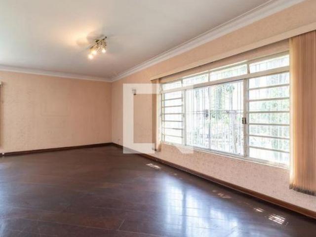 Casa à Venda Santana, 5 Quartos, 211 m2