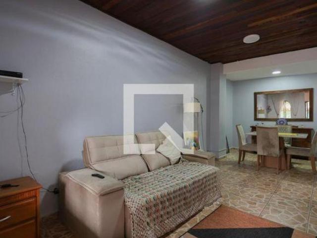 Casa à Venda Santana, 6 Quartos, 225 m2