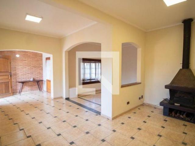 Casa à Venda Santana, 6 Quartos, 240 m2