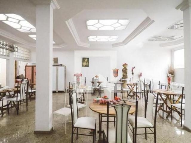 Casa à Venda Santana, 6 Quartos, 800 m2