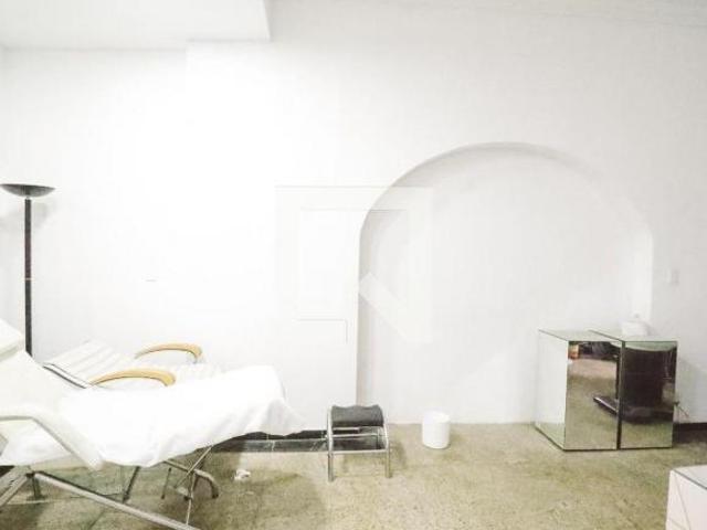 Casa à Venda Santana, 2 Quartos, 120 m2