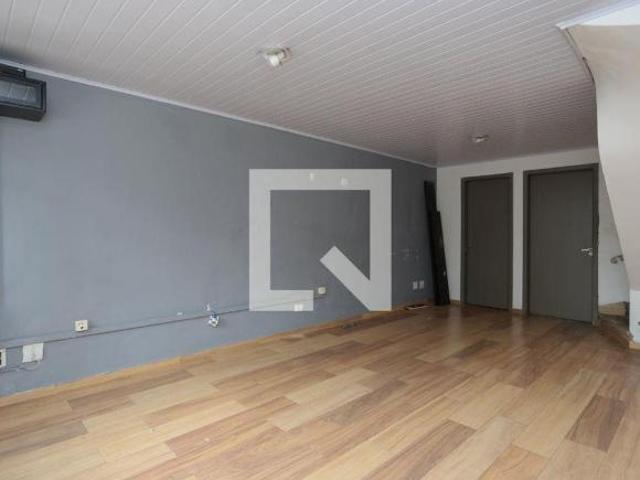 Casa à Venda Santana, 2 Quartos, 122 m2