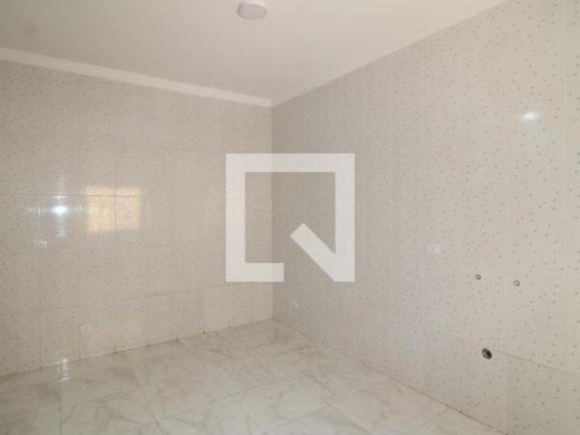 Casa à Venda Santana, 2 Quartos, 130 m2