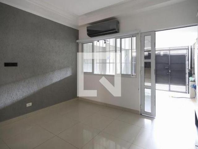 Casa à Venda Santana, 2 Quartos, 160 m² São Paulo
