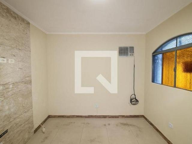 Casa à Venda Santana, 2 Quartos, 60 m2