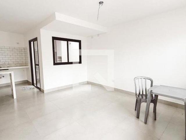 Casa à Venda Santana, 2 Quartos, 70 m2