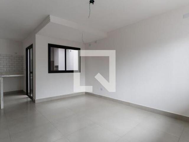Casa à Venda Santana, 2 Quartos, 70 m2
