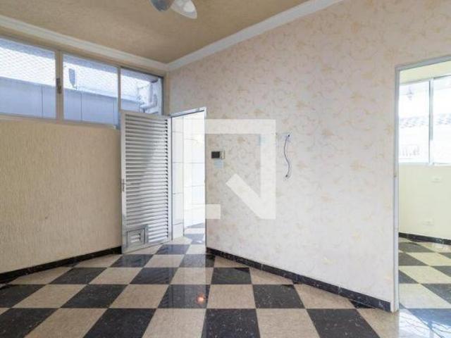Casa à Venda Santana, 2 Quartos, 70 m² São Paulo