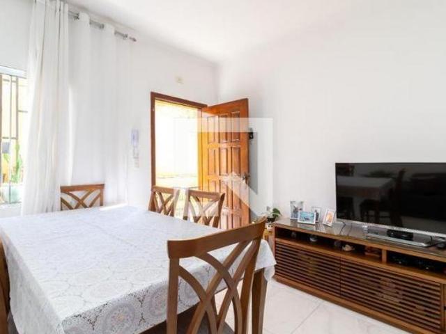Casa à Venda Santana, 2 Quartos, 70 m² São Paulo