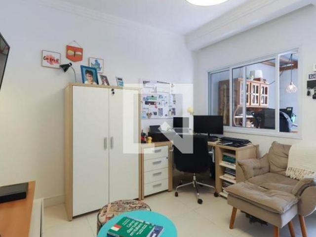 Casa à Venda Santana, 2 Quartos, 74 m² São Paulo
