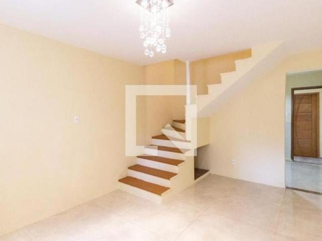 Casa à Venda Santana, 2 Quartos, 80 m2