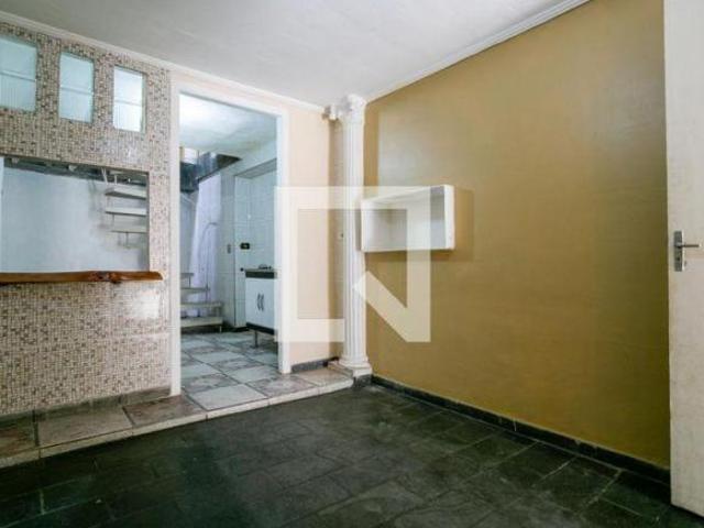 Casa à Venda Santana, 2 Quartos, 80 m² São Paulo