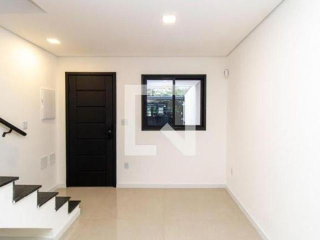 Casa à Venda Santana, 2 Quartos, 97 m2