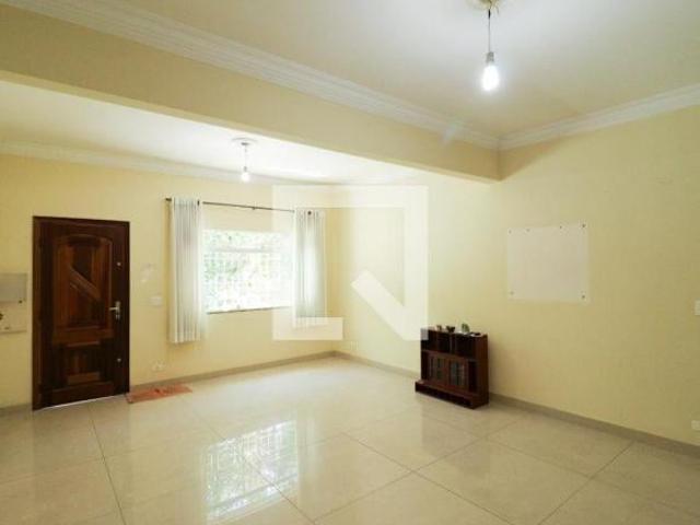 Casa à Venda Santana, 3 Quartos, 101 m2