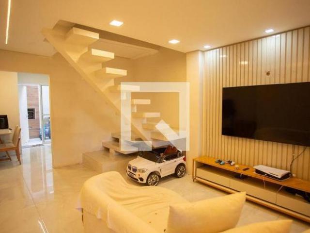 Casa à Venda Santana, 3 Quartos, 140 m2