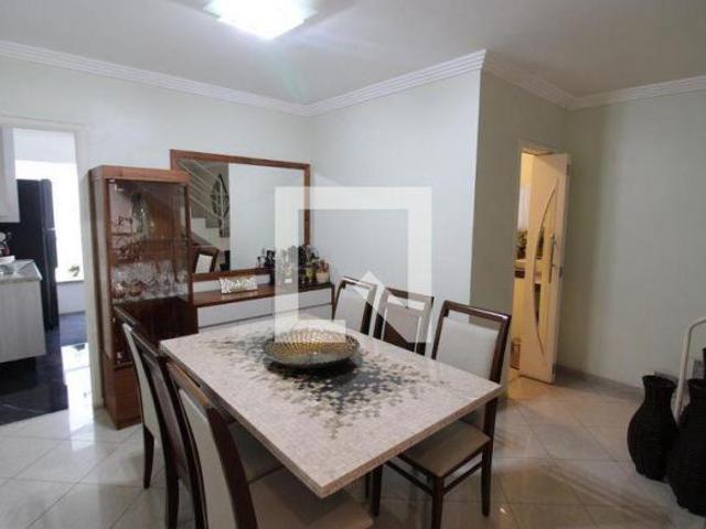 Casa à Venda Santana, 3 Quartos, 155 m2