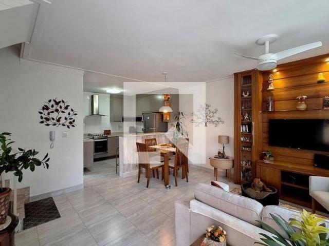 Casa à Venda Santana, 3 Quartos, 155 m2