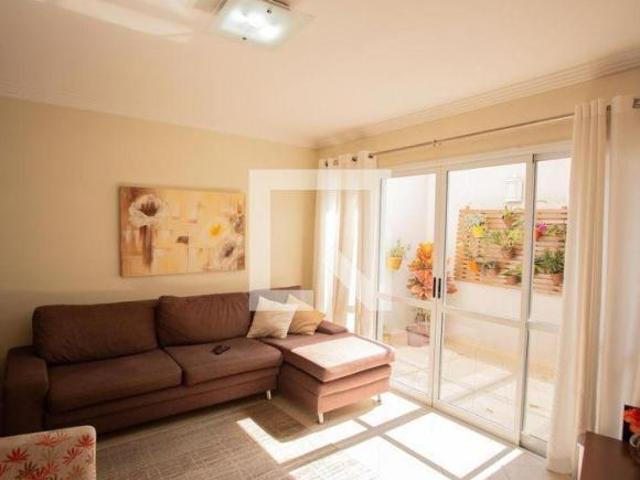 Casa à Venda Santana, 3 Quartos, 180 m2