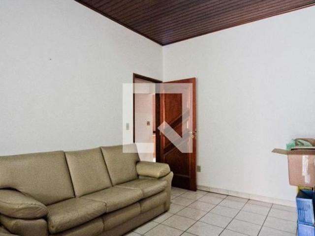 Casa à Venda Santana, 3 Quartos, 180 m2