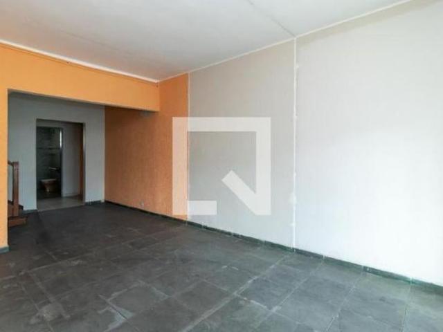 Casa à Venda Santana, 3 Quartos, 180 m2