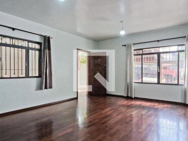 Casa à Venda Santana, 3 Quartos, 208 m2