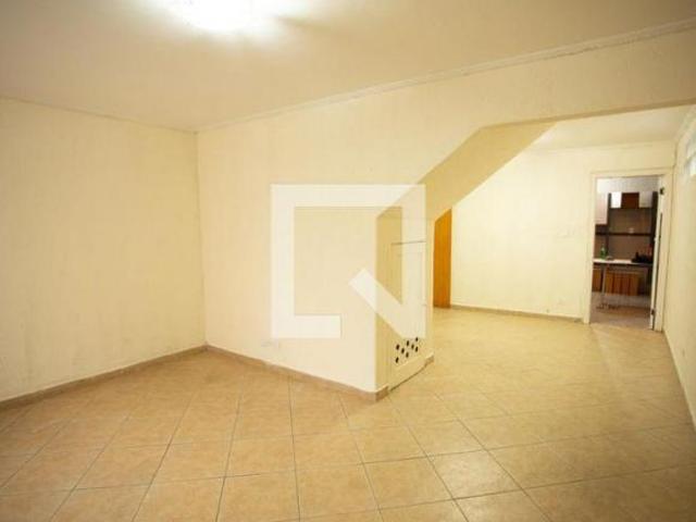Casa à Venda Santana, 3 Quartos, 200 m2