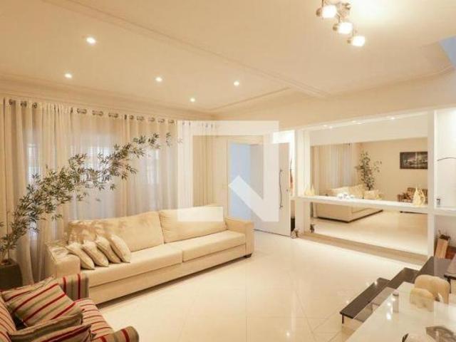 Casa à Venda Santana, 3 Quartos, 201 m2