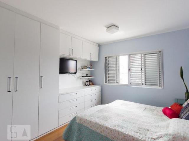 Casa à Venda Santana, 3 Quartos, 220 m2