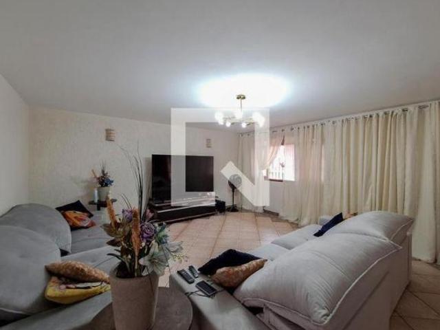Casa à Venda Santana, 3 Quartos, 230 m2