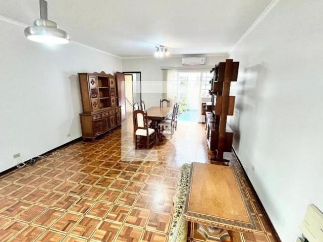 Casa à Venda Santana, 3 Quartos, 250 m2