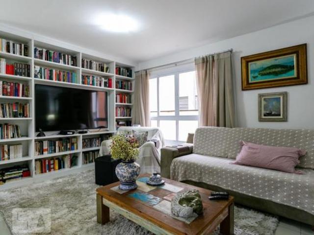 Casa à Venda Santana, 3 Quartos, 275 m² São Paulo