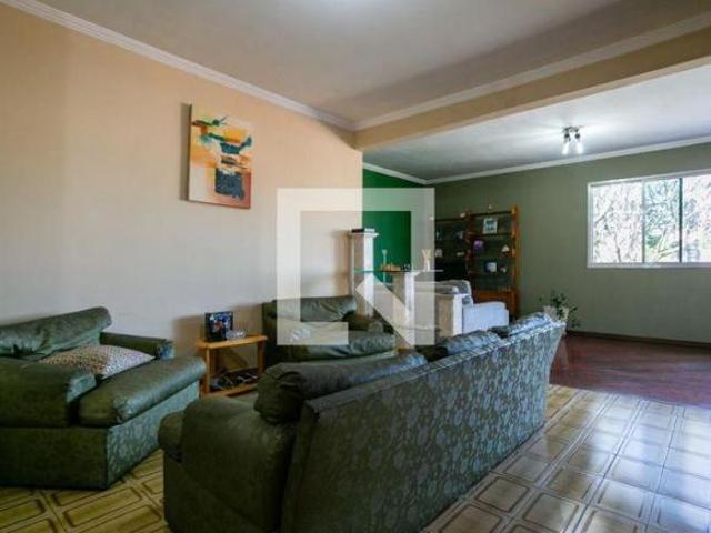 Casa à Venda Santana, 3 Quartos, 300 m2