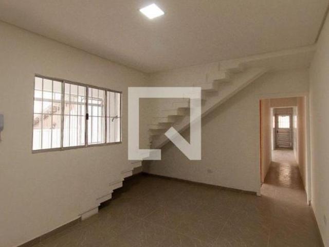 Casa à Venda Sapopemba, 1 Quarto, 70 m² São Paulo