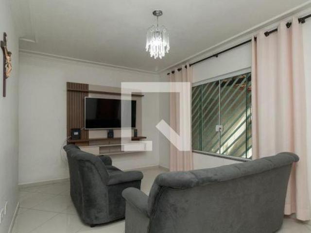Casa à Venda Sapopemba, 2 Quartos, 100 m2