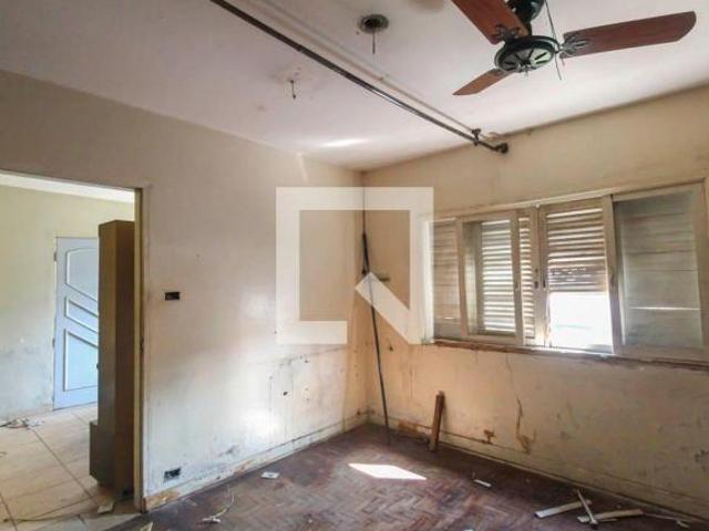 Casa à Venda Sapopemba, 2 Quartos, 225 m2