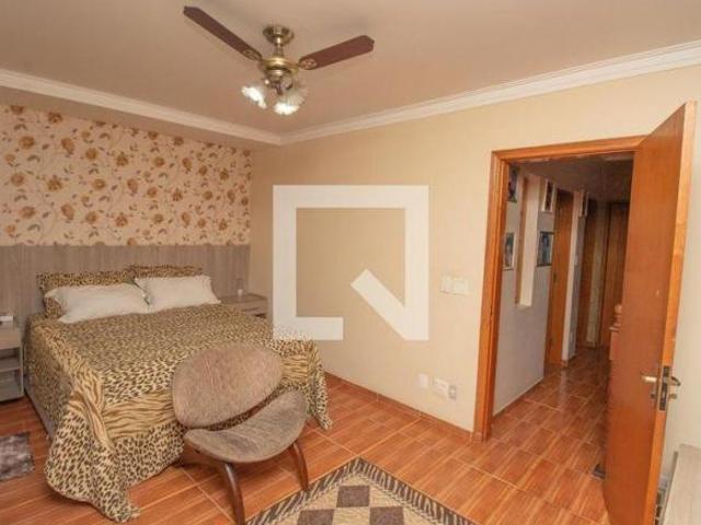 Casa à Venda Sapopemba, 3 Quartos, 180 m2
