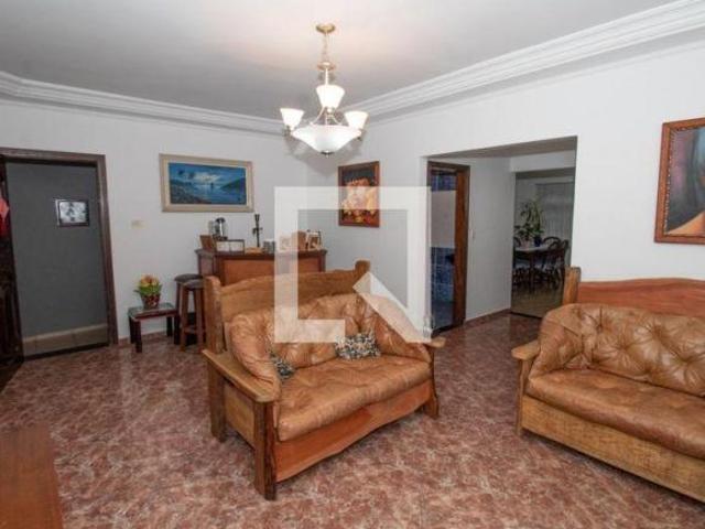 Casa à Venda Sapopemba, 3 Quartos, 180 m² São Paulo