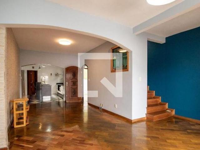 Casa à Venda Sapopemba, 3 Quartos, 300 m2