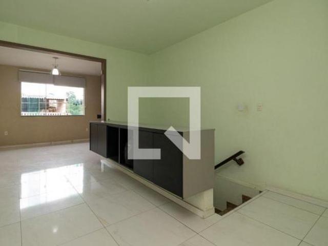 Casa à Venda Sapopemba, 8 Quartos, 350 m2