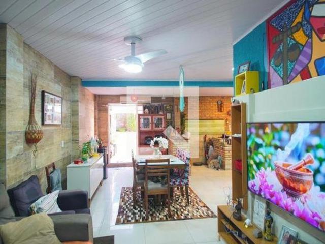 Casa à Venda Sarandi, 4 Quartos, 182 m² Porto Alegre