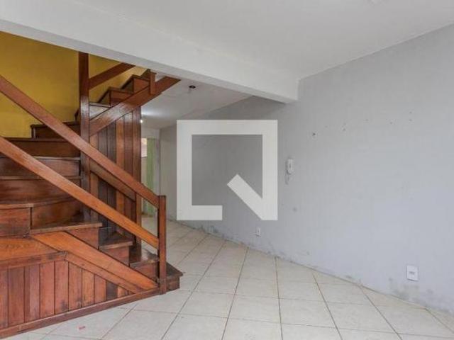 Casa à Venda Sarandi, 2 Quartos, 74 m² Porto Alegre
