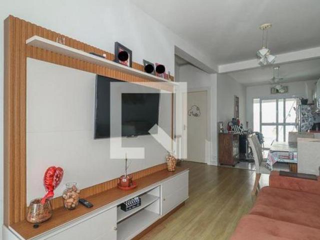 Casa à Venda Sarandi, 2 Quartos, 84 m² Porto Alegre
