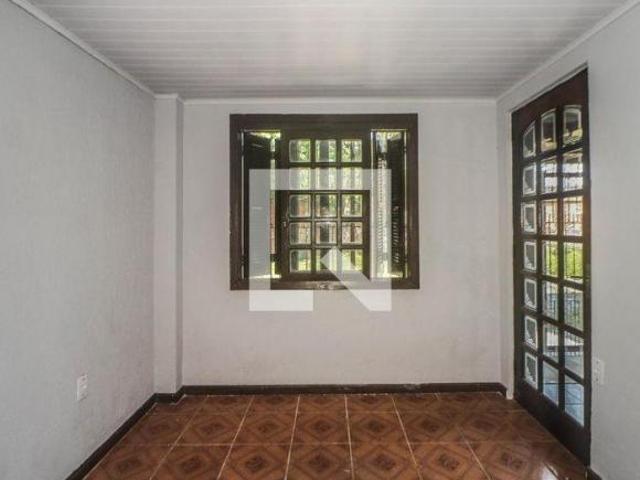 Casa à Venda Sarandi, 2 Quartos, 85 m² Porto Alegre