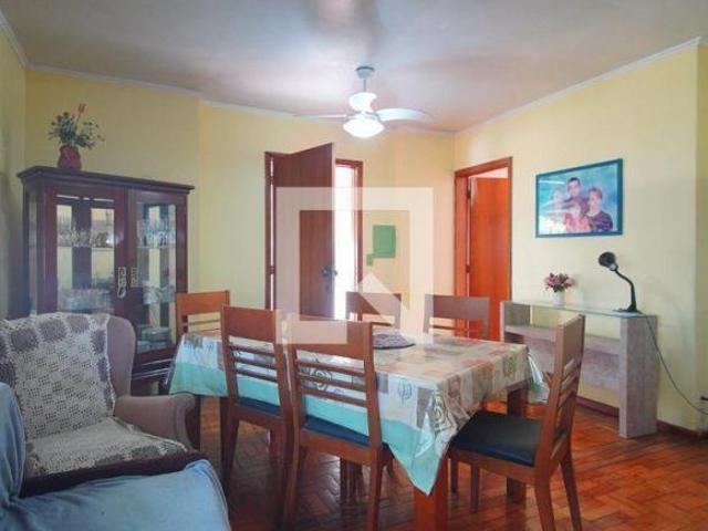 Casa à Venda Sarandi, 3 Quartos, 250 m² Porto Alegre